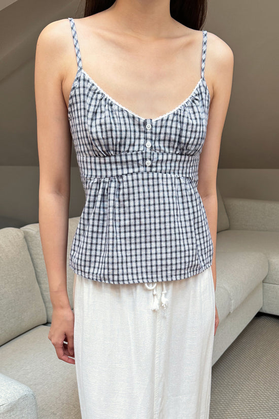 Tiffany Plaid Tank – Brandy Melville Online Japan